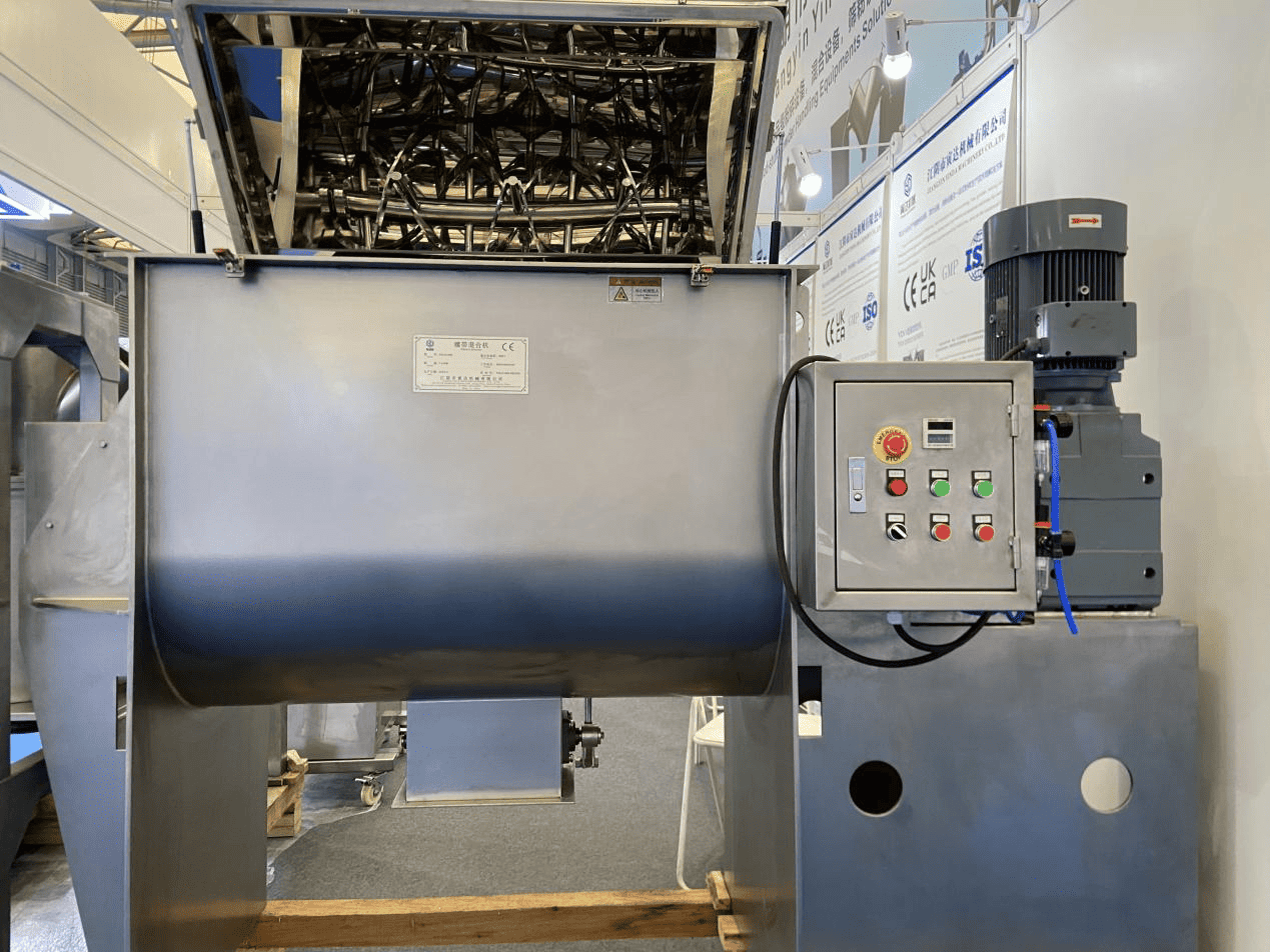YINDA YDLH series chemical Ribbon Blender - Yinda Machinery